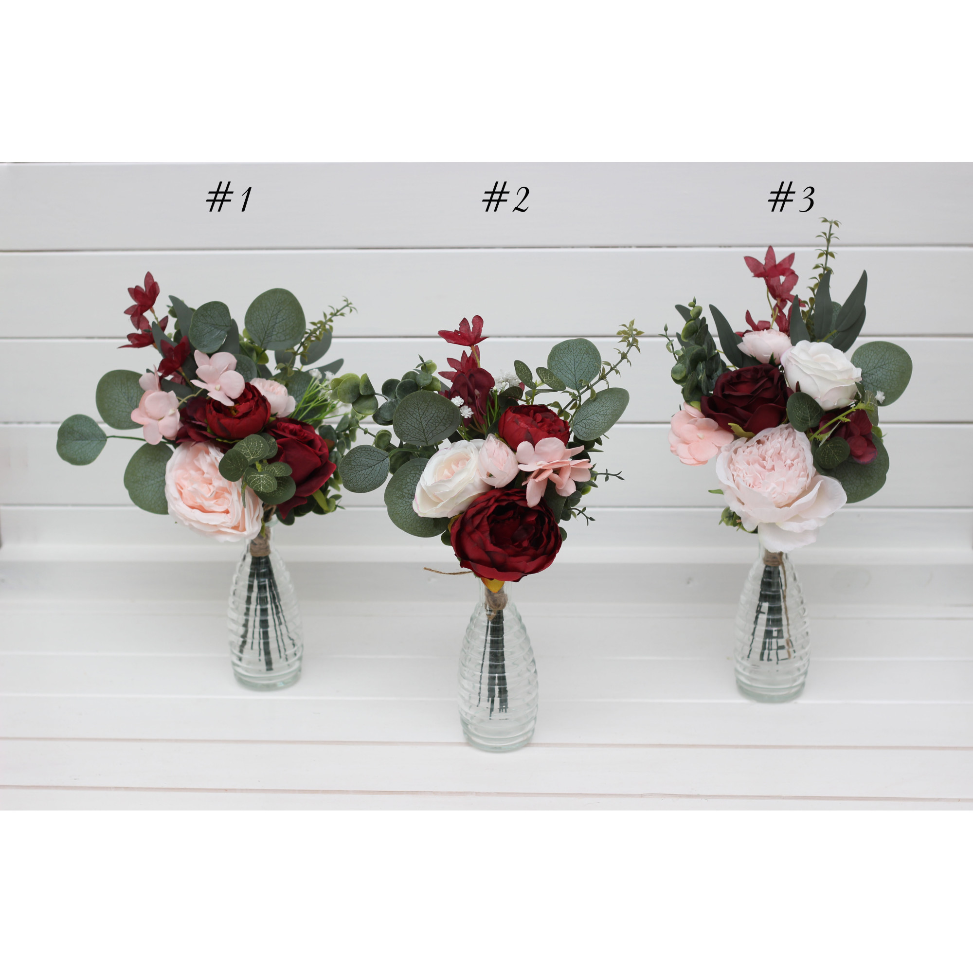 Mini bouquets for vases in burgundy blush pink color scheme. Flowers ...