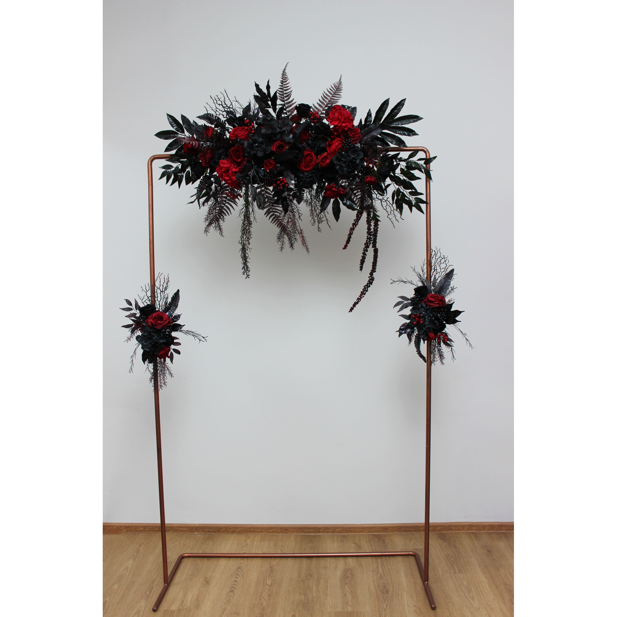 Black And Red Wedding Arch Made With Tulle Wedding Arch Covered With